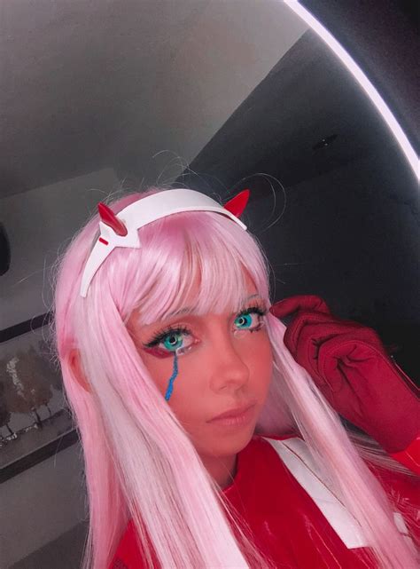 Best Zero Two Red Cosplay