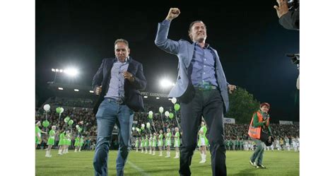 Домусчиев инспектира стадион Васил Левски