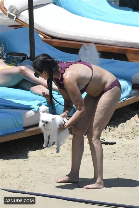 Demi Moore Sexy Enjoys A Beach Day In Mykonos Aznude