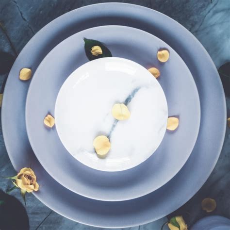 Premium Photo Classy Table Setting Decor Idea