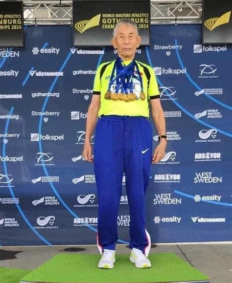 Batmunkh Нөгөө байр Азарга адуу Lexus600 г м энэ хүнд л өгмөөр байх юмаа 90 насандаа шүү дээ