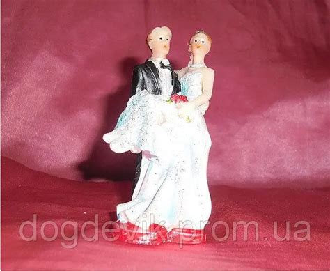 Свадебные фигурки на торт, цена 38 грн — Prom.ua (ID#1418469229)