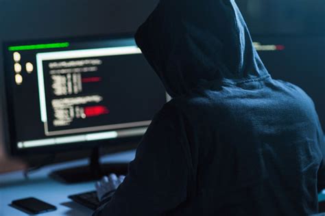 Sering Salah Kaprah Ini Perbedaan Hacker Dan Cracker