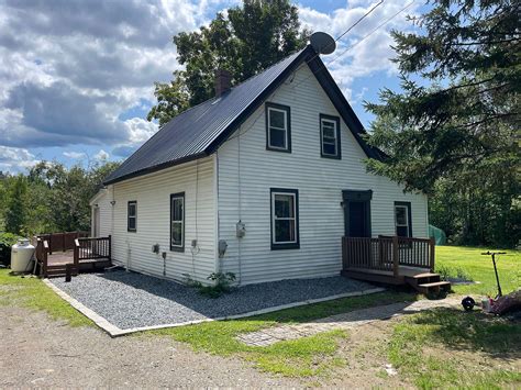 76 S Levant Road Levant Me 04456 Mls 1567455 Zillow