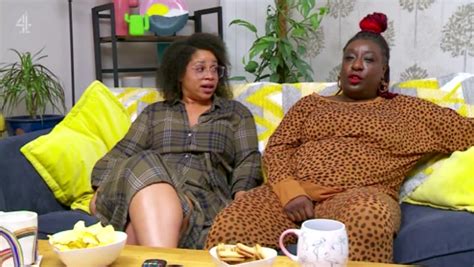 Gogglebox Newbies Danielle And Daniella Make Big Impression As Fans Say The Same Thing The Mirror