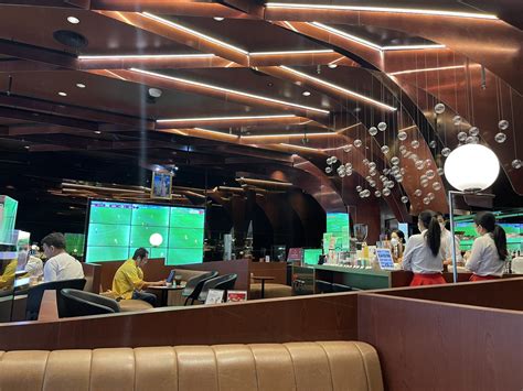 光头吴 Wutaigo on Twitter 许老板应该没声音了吧世界杯期间有感足球恒大的曾经雄心壮志过往云烟如同曾经的万达