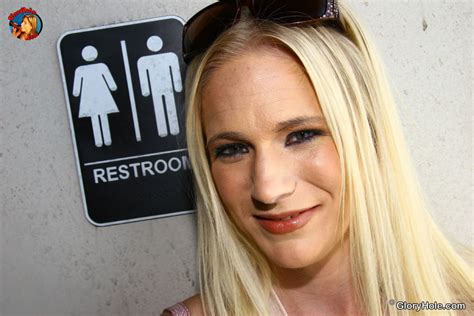 Famous Ny Fashion Underground Slut Aaliyah Jolie Porn Pictures Xxx Photos Sex Images