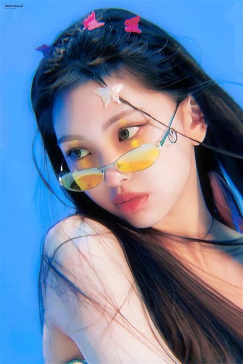 뉴진스 해린 X 혜인 세기말 메이크업 연예이슈 수다방 네모판