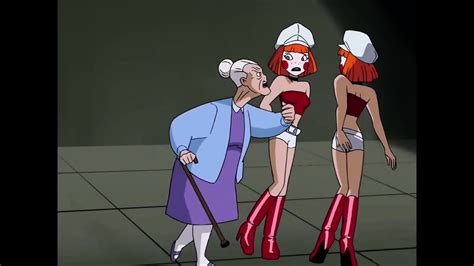 Dee Dee Twins Ballbusting Batman Dc Villainess Anime Kick In The Balls Nutshots
