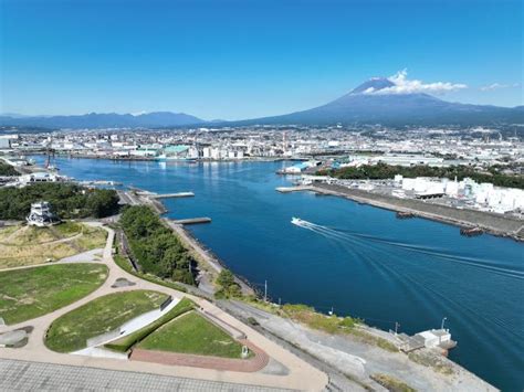 ドローン フライト練習中 斉藤スタジオ