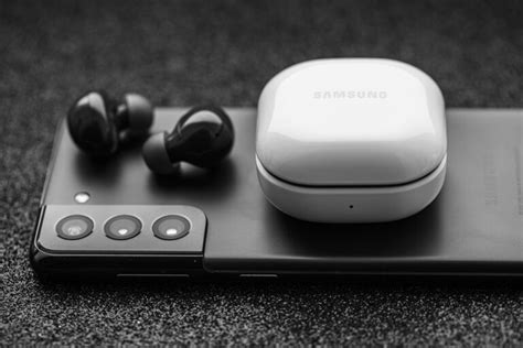 Static Noise In Wireless Headphones 8 Easy Fixes