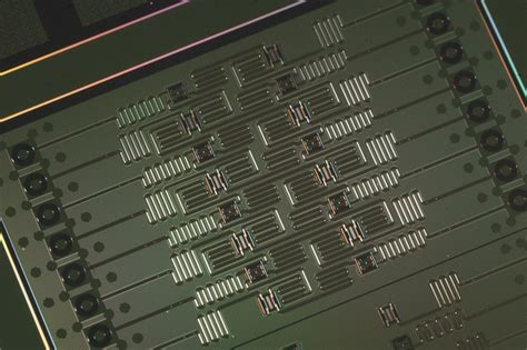 Ibm Introduces 2 Quantum Processors In Quest For 50 Qubits