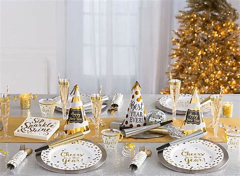 Та баярын ширээгээ зассан уу