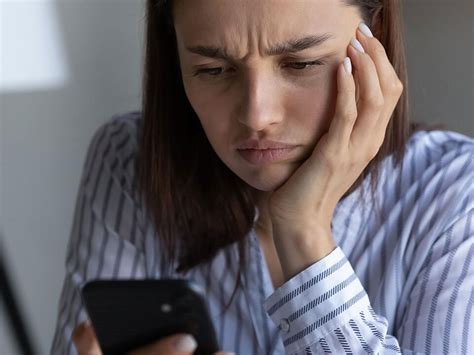 3 expert approved hacks to block spam texts and calls on your iphone