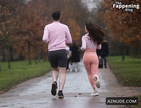 April Banbury Sexy Showing Off Her Incredibly Athletic Physique In A Hot Sportswear At London