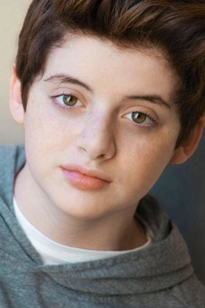 Thomas Barbusca About Entertainment Ie
