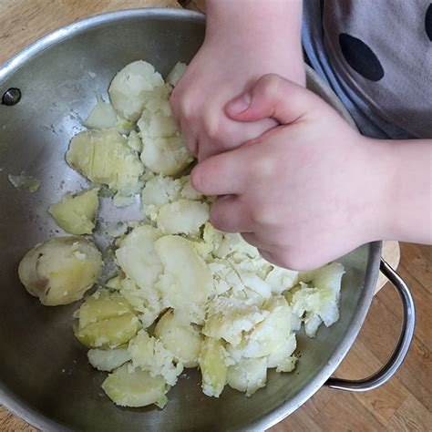 감자샐러드 만들기 아이들이 좋아하는 반찬요리