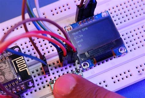 Heart Rate And Spo2 Monitor System Using Max30100 And Nodemcu Esp8266