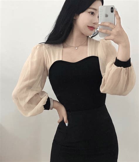 이거하나면🧡 하객룩여친룩항공과데이트룩 여신핏 여리 배색 블라우스 에이블리