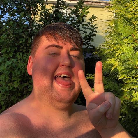 Cameo Marcus Mitchell