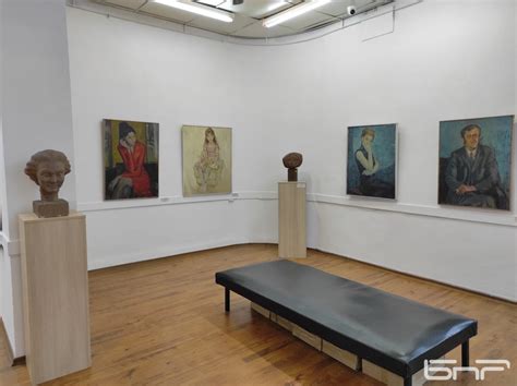 Откриват изложба Портрет в Бургаската художествена галерия Петко Задгорски Култура и музика