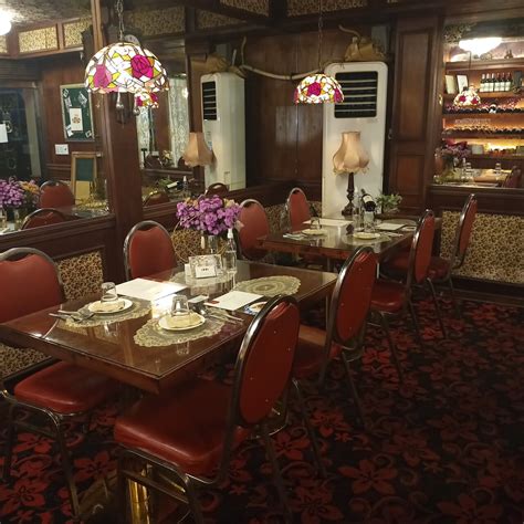 돈이 아닌 우리 삶이 먼저” 온기 품은 밀라노기사식당