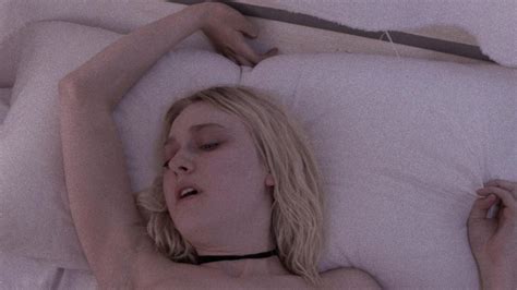 Dakota Fanning Nude Scandal Photos And Shocking Porn Video