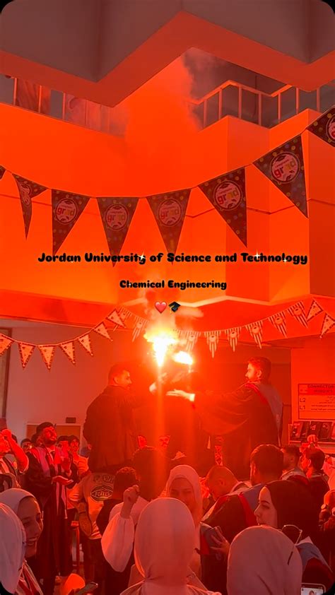 M A R I A Maria Alawneh • Instagram Photos And Videos