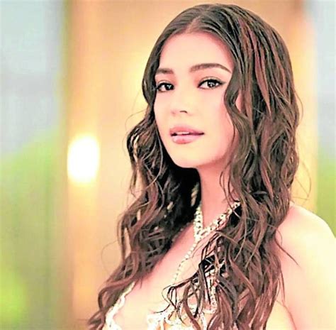 No Room For Angst In Rhian Ramos World Inquirer Entertainment