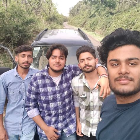 Mohit Verma Mohitverma2251 • Instagram Photos And Videos