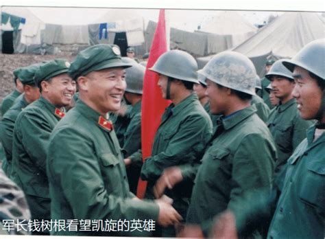 1987年老山战役，31名黑豹突击队员灭敌380余人，内附真实作战照 搜狐大视野 搜狐新闻