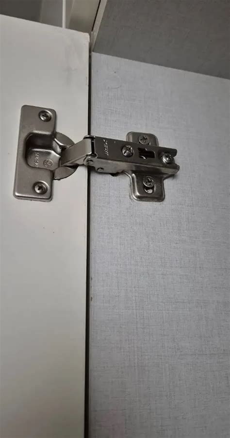 급히 연락 드렸는데도 바로 달려와 주시고 작업도 너무 만족스럽습니다 감사합니다 숨고 숨은고수