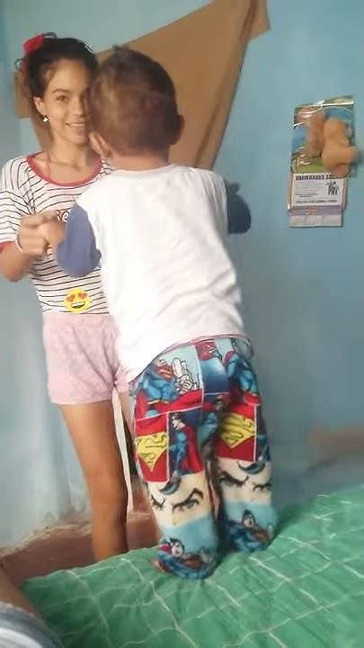 Tia Y Sobrino Bailando Youtube