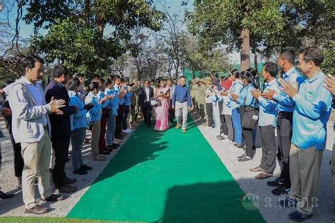 ផ្ការំដួលចំនួន ៧០ដើម ត្រូវបានដាំរួមគ្នារវាងក្រសួង បរិស្ថាន