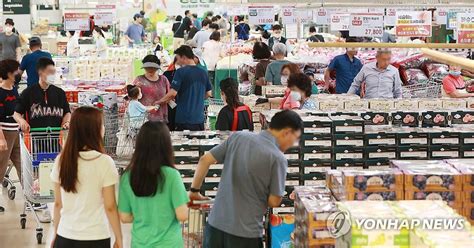 물가 인상 여파…과일 구매 줄고 실속형 농산물은 늘어