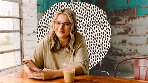 7 Tiny Texting Rules That Will Instantly Make You More Desirable Loveology University Yourtango