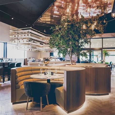 Modern Design Restaurant American Booth Semi Circle Curved Round U
