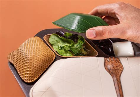 Get Onboard El Primer Set Sustentable Para Servir Alimentos En Aviones Food Packaging Design