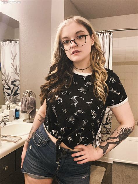 Meg Kaylee Nude Onlyfans Leaks Fappening Fappeningbook