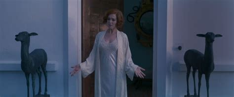 Nude Video Celebs Isla Fisher Sexy Blithe Spirit 2020