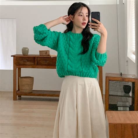 주문폭주모델소장 폭닥 꽈배기 크롭 니트 5color 벌룬핏 아방핏 라운드넥 여친룩 데이트룩 피크닉룩 개강룩 블프