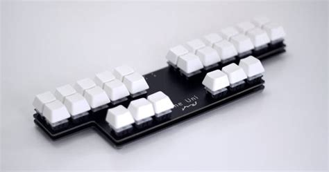 Uni V4 Stenokeyboards