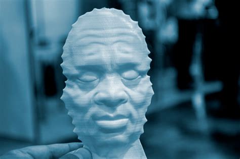 3d 프린터로 인쇄된 모델입니다 플라스틱으로 만든 3d 프린터에 인쇄 된 많은 물체 0명에 대한 스톡 사진 및 기타 이미지