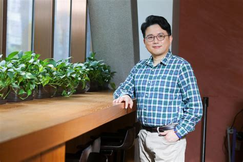 江坤俊爆性騷主播鄭凱云！tvbs證實「收到申訴」鄭凱云親上火線再發聲