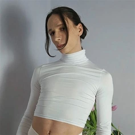 Mark Lugaev Pays The Courier With Huge Cock For Pizza With His Ass Shemale Porn Xhamster