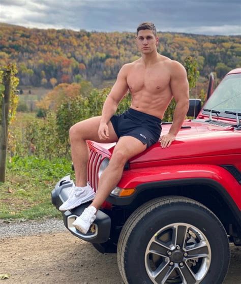 Canadian Model Kyle Hynick For Box Matthews Island