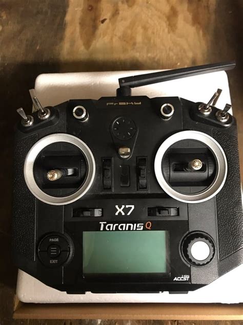 Taranis Qx7 Noir Ventes We Are Fpv