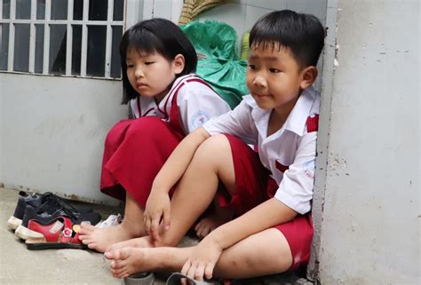 V M T T I Ph Ng Tr Sau Khi Sinh B Trai C Th Ng Tu I Ch Ng Ch T L Ng M A Con Kh