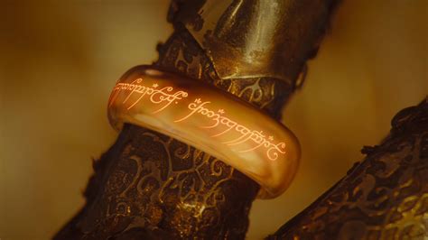 موشکافی بزرگ ترین معمای ارباب حلقه ها تام بامبادیل کیست؟