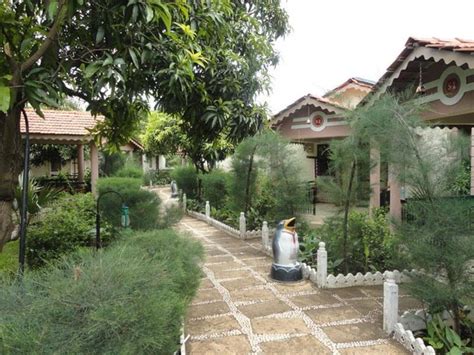 Saavaj Resort Sasan Gir Booking Deals Photos And Reviews